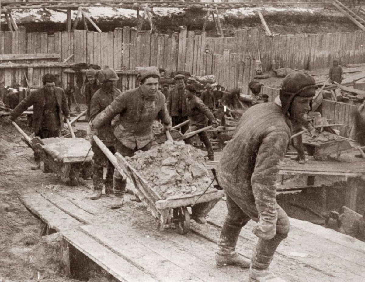 An American helped Soviet Russia mine gold for industrialization (part ...